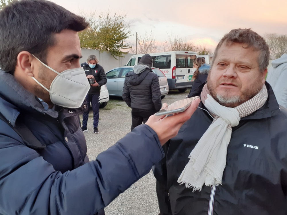 PIROTECNICO 4-4 NEL DERBY FRA CUOIOPELLI E TUTTOCUOIO PIROTECNICO 4-4 NEL DERBY FRA CUOIOPELLI E TUTTOCUOIO